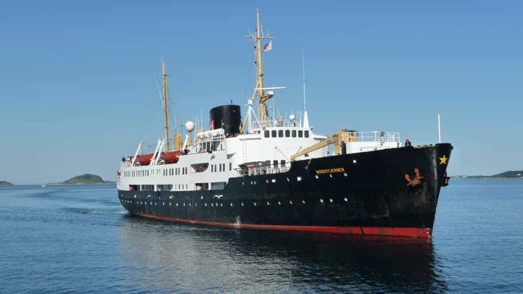 MS Nordstjernen: Arctic Expedition Cruises in Norway| Cruise Unique